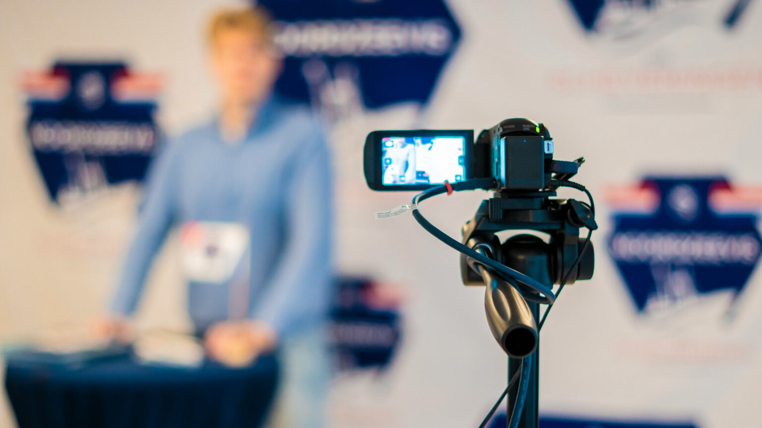 ライブ配信 – 動画制作・映像制作｜CLEDIT〈クレディット〉